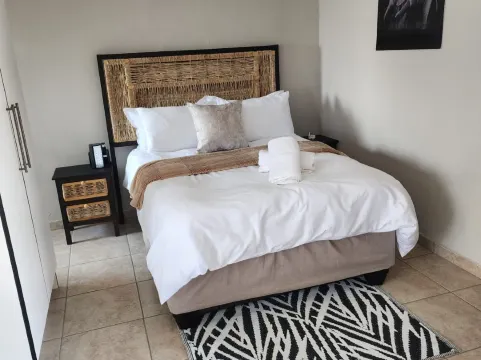 Khutsong Apartmentss - Secunda