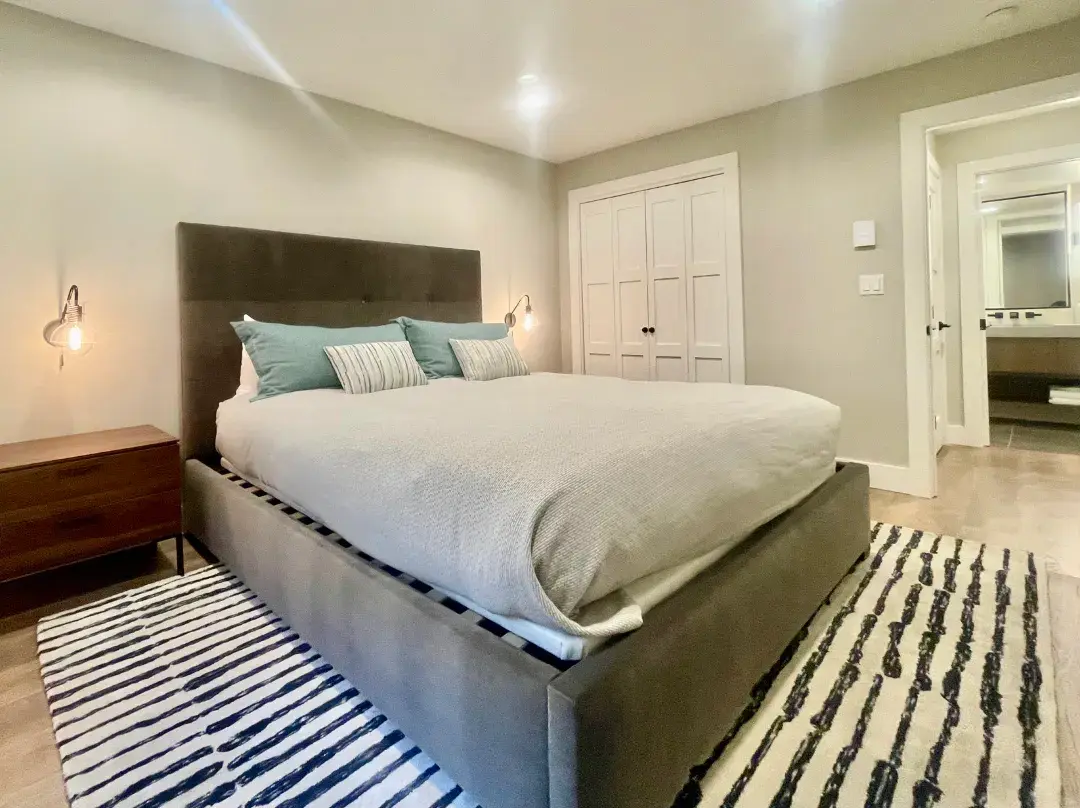 Luxury Mountain Retreat With Private Balcony And Hot Tubs - Stunning Escape - Breckenridge, CO