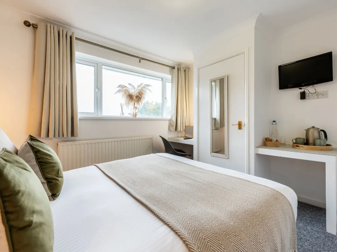 Inn For All Seasons - Cornwall