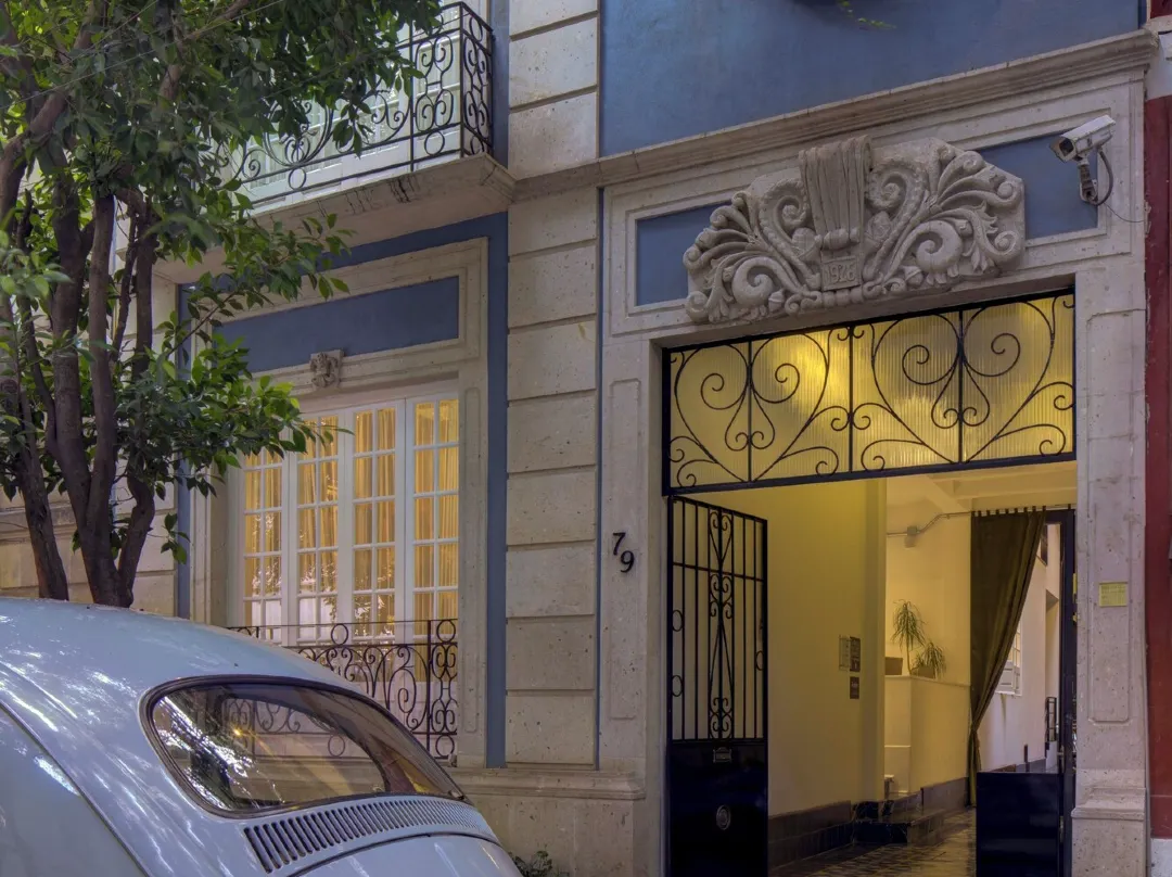 Roso Guest House - Mexico City