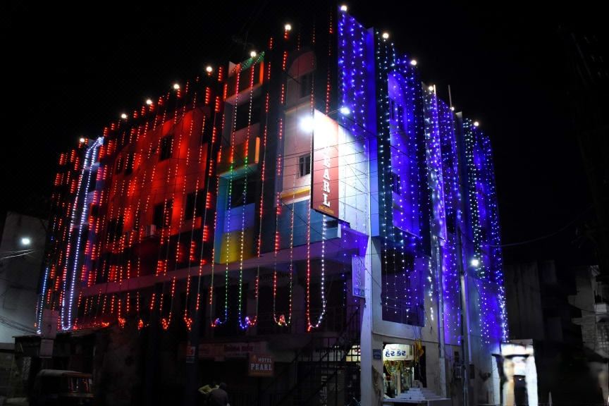 Pearl Hotel - Rajkot