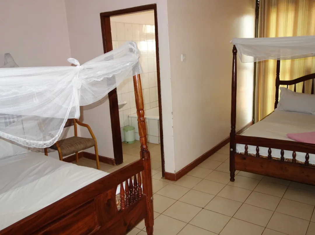 Satellite Hotel - Kampala