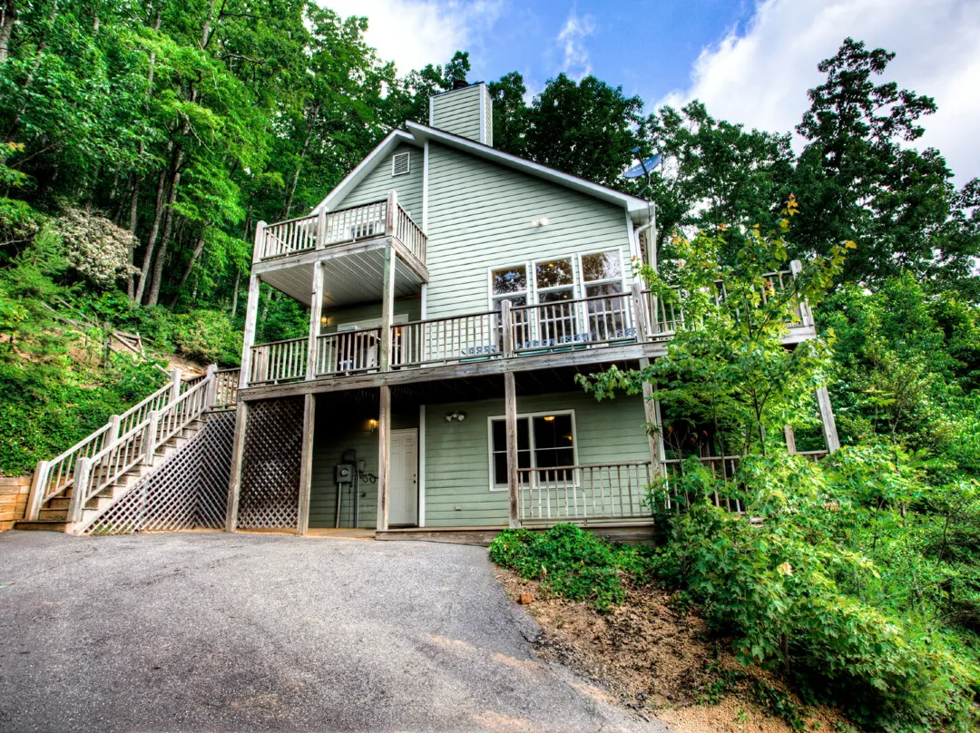 Spectacular Views And Hot Tub - Amazing Mountain Retreat - Black Mountain, NC