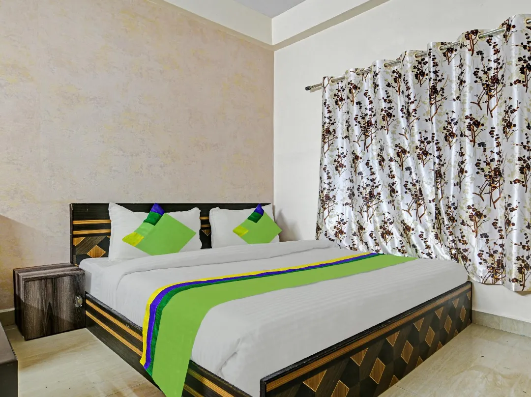 Treebo Alankar Hoshangabad Road - Bhopal