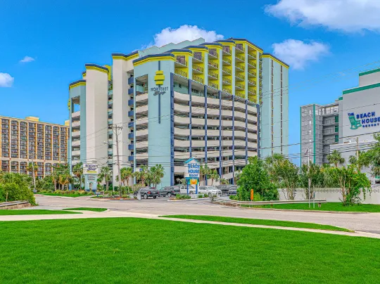 Rooftop Pool And Panoramic Ocean Views - Stunning Coastal Retreat - North Myrtle Beach, SC