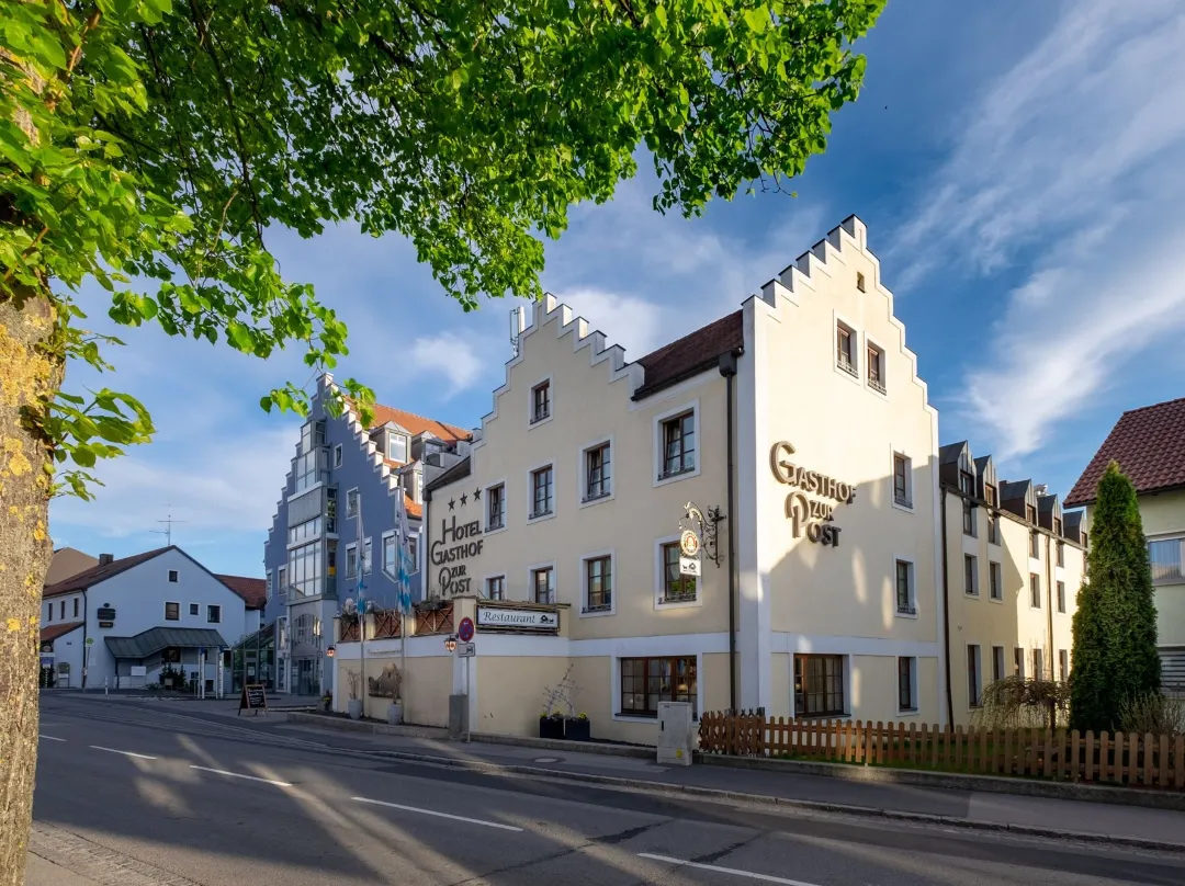 Zur Post Kümmersbruck Hotel & Tiny Houses - Amberg