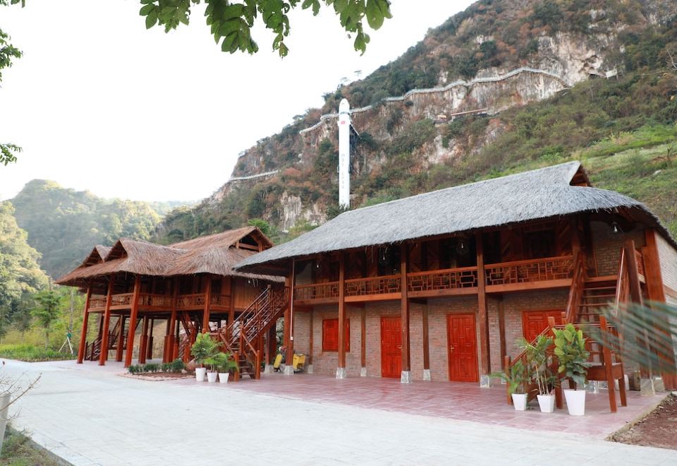 Moc Chau Island - Mountain Park and Resort,Moc Chau District - Updated ...