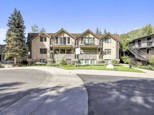 Designer Kitchen And Spectacular Mountain Views - Charming Haven - Aspen