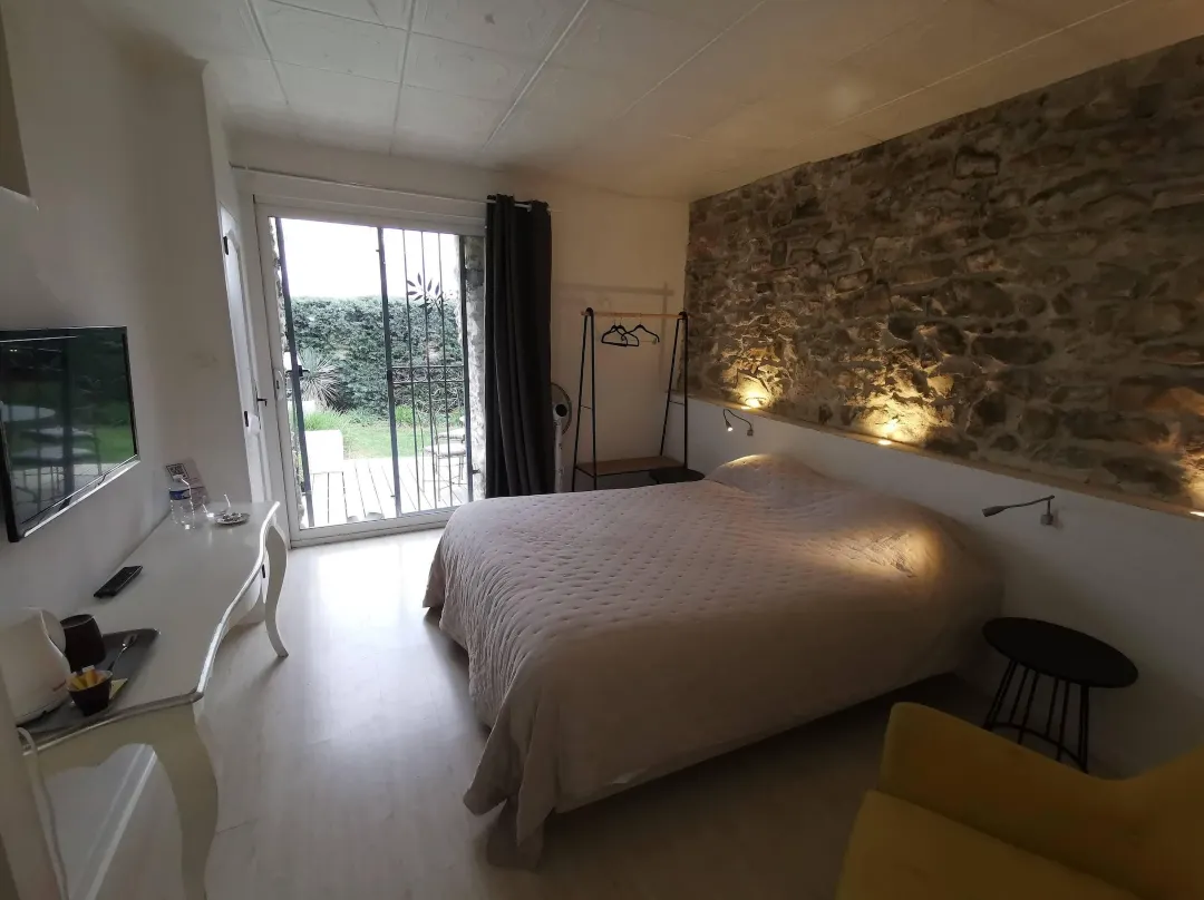 Hôtel La Bastide Des Mûriers - Gard