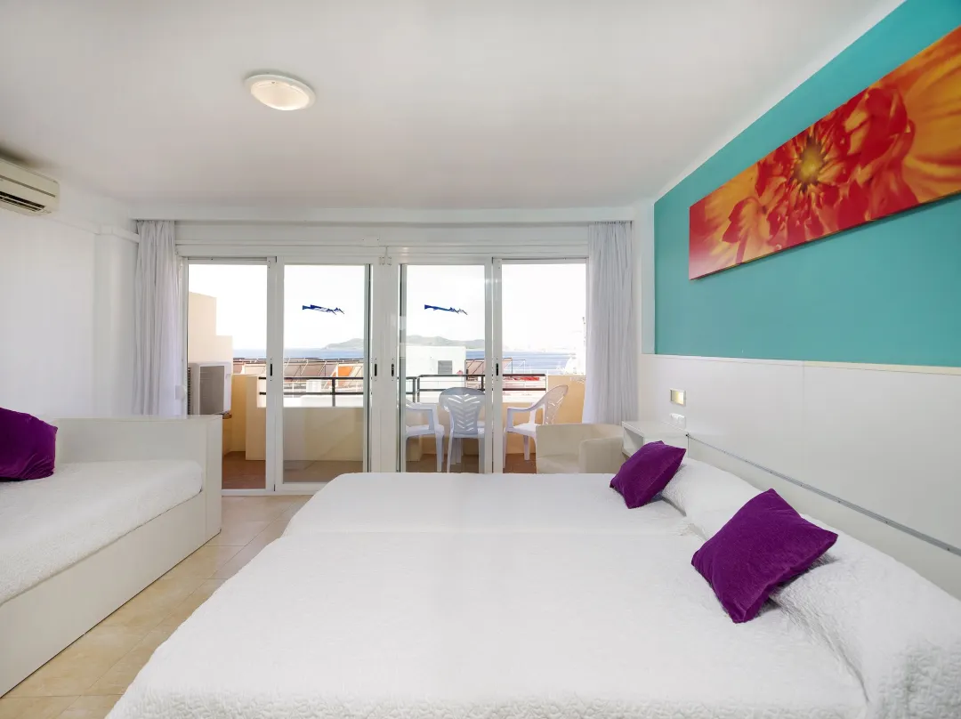 Hostal Costa Blanca - Ibiza