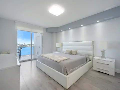 Golden Bay 702 - Sunny Isles Beach, FL