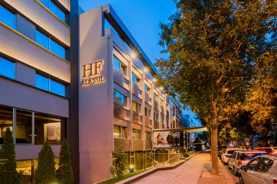 Hf Tuela Ala Sul - Porto