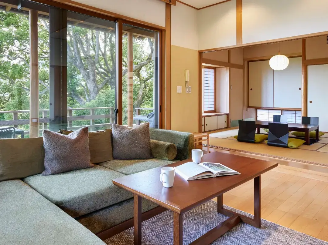 Glampetit Koh - Atami