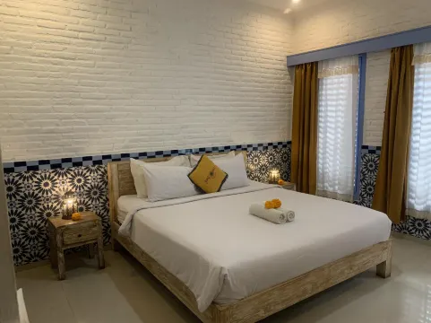 Sunflower Stay And Surf - Canggu