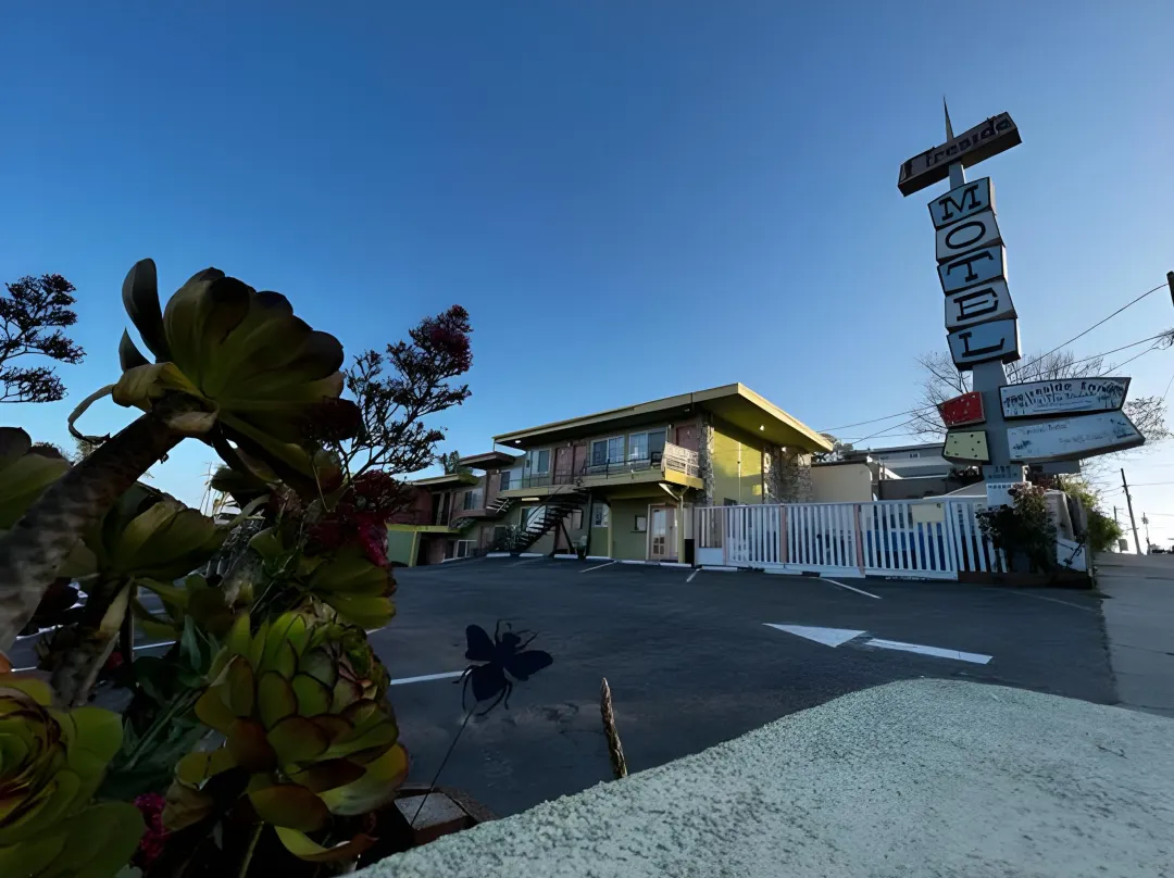 Fireside Inn - Santa Cruz, CA