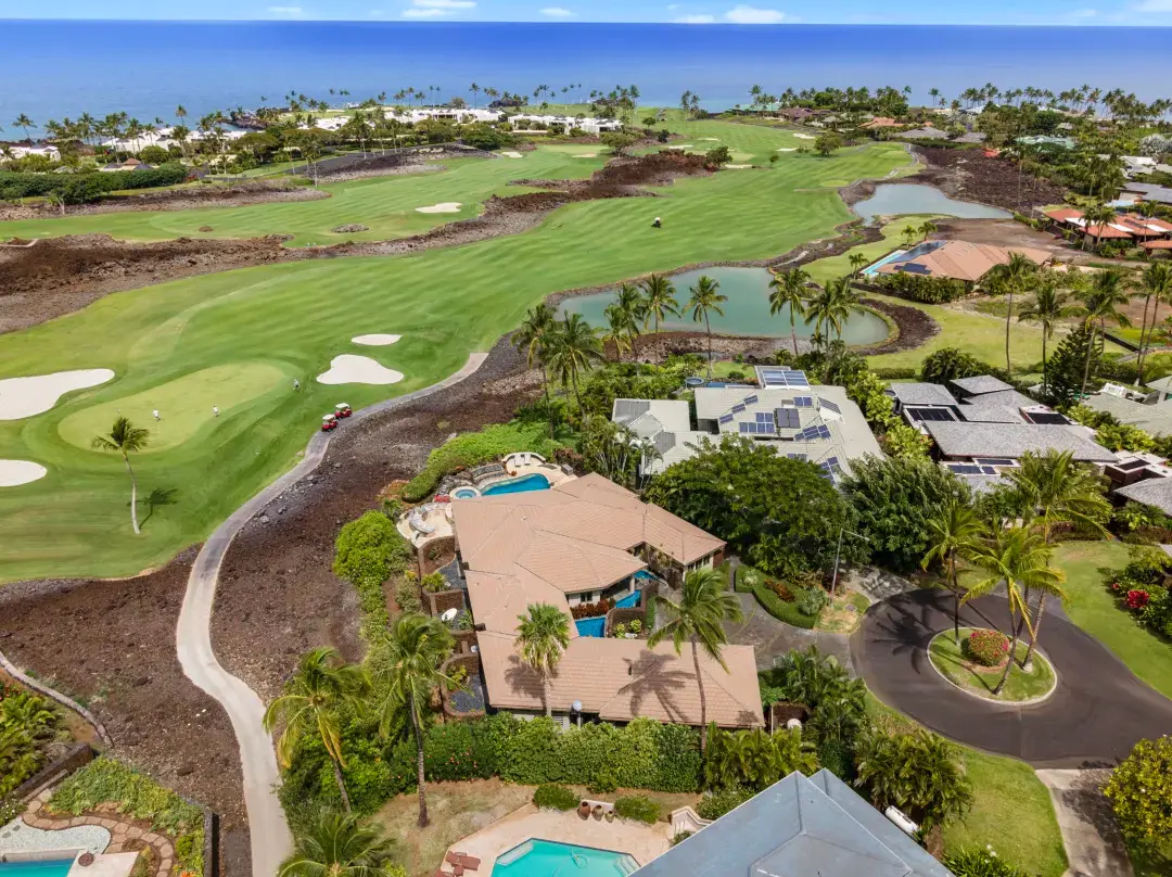 Stunning Backyard Oasis And Golf Course Views - Luxurious Hawaiian Retreat - 하푸나 비치