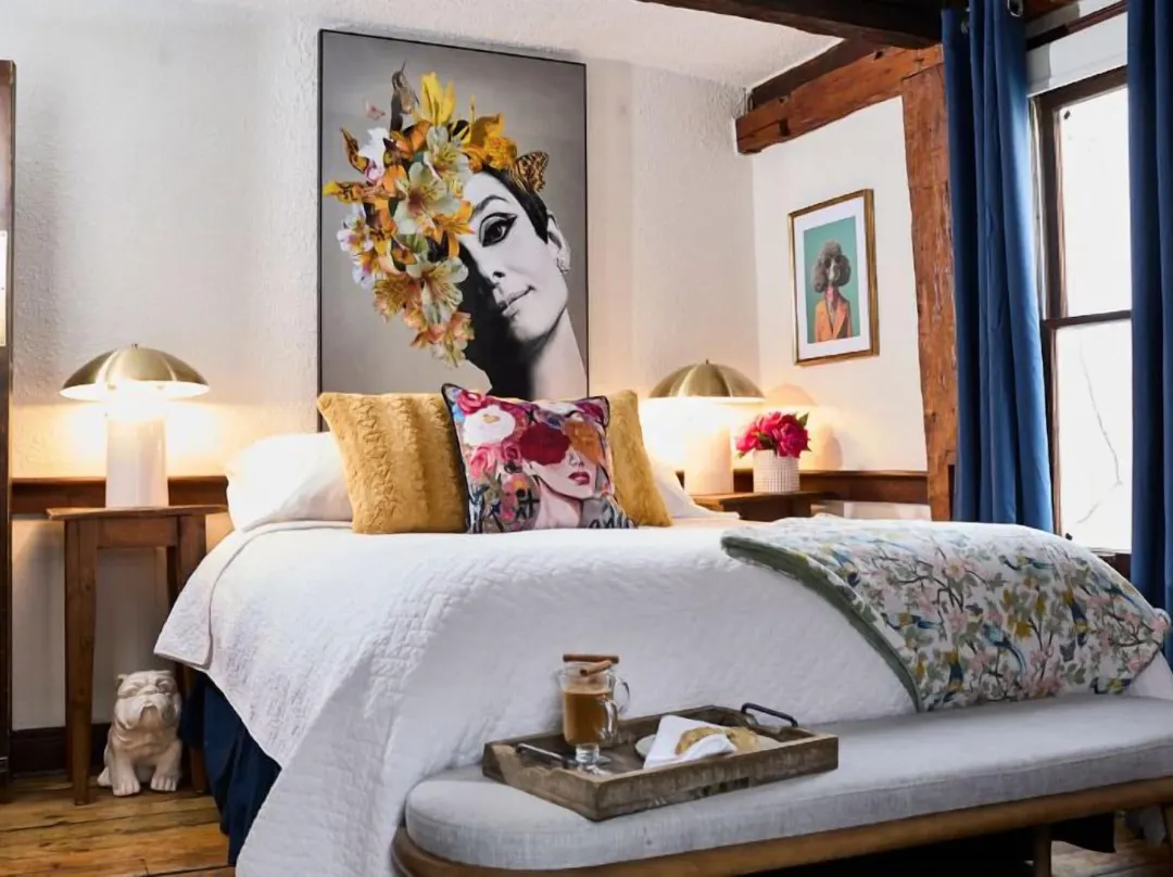 The Olde Angel Inn - Niagara-on-the-Lake