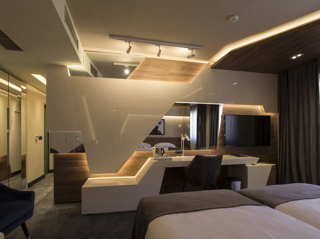 Boutique 25h By Eva Stay 018 - Niš