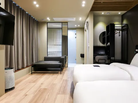 Ilsan Janghang Just Play La Festa - 마두2동