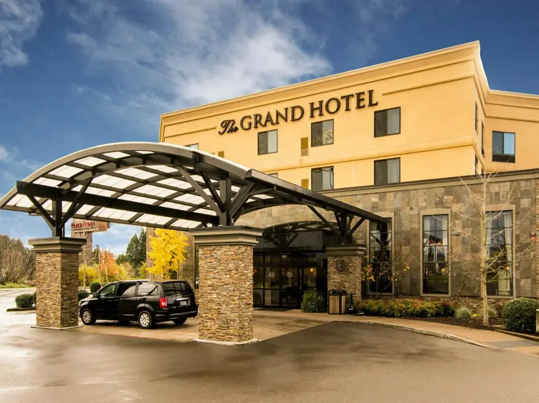 Grand Hotel At Bridgeport - Sherwood, OR