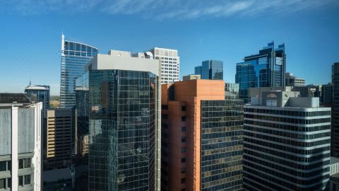 The Dorian, Autograph Collection-Calgary Updated 2023 Room Price ...