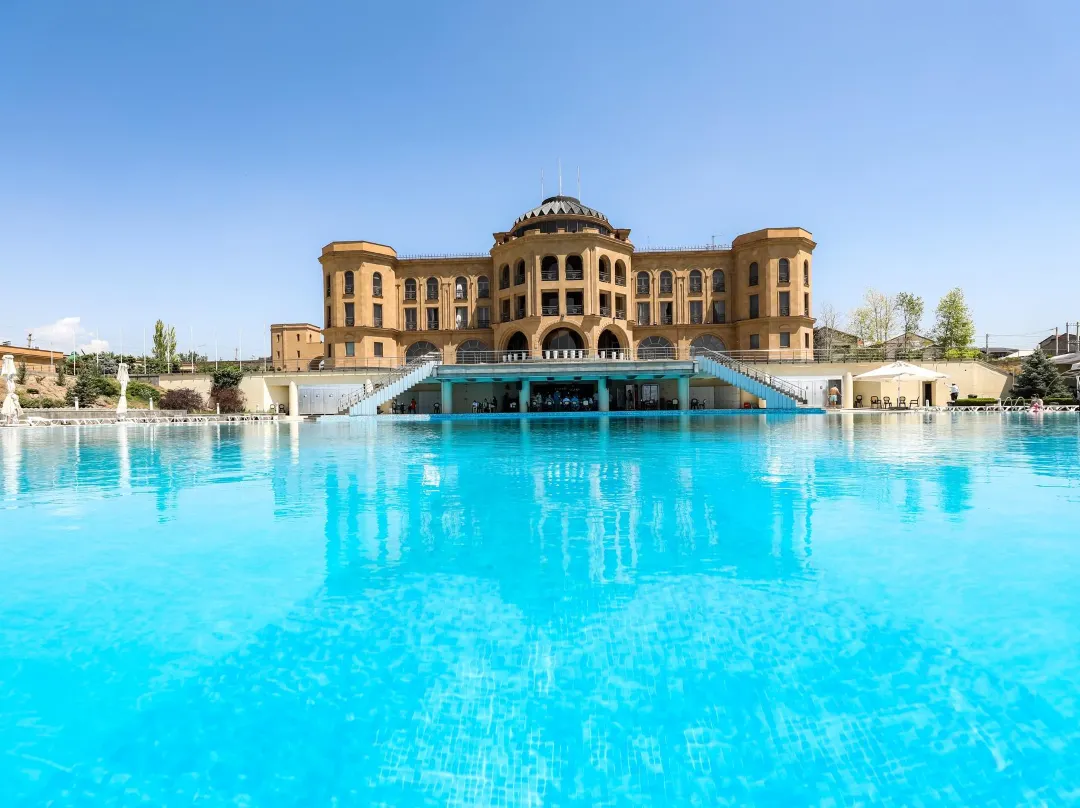 Latar Hotel Yerevan - Yerevan