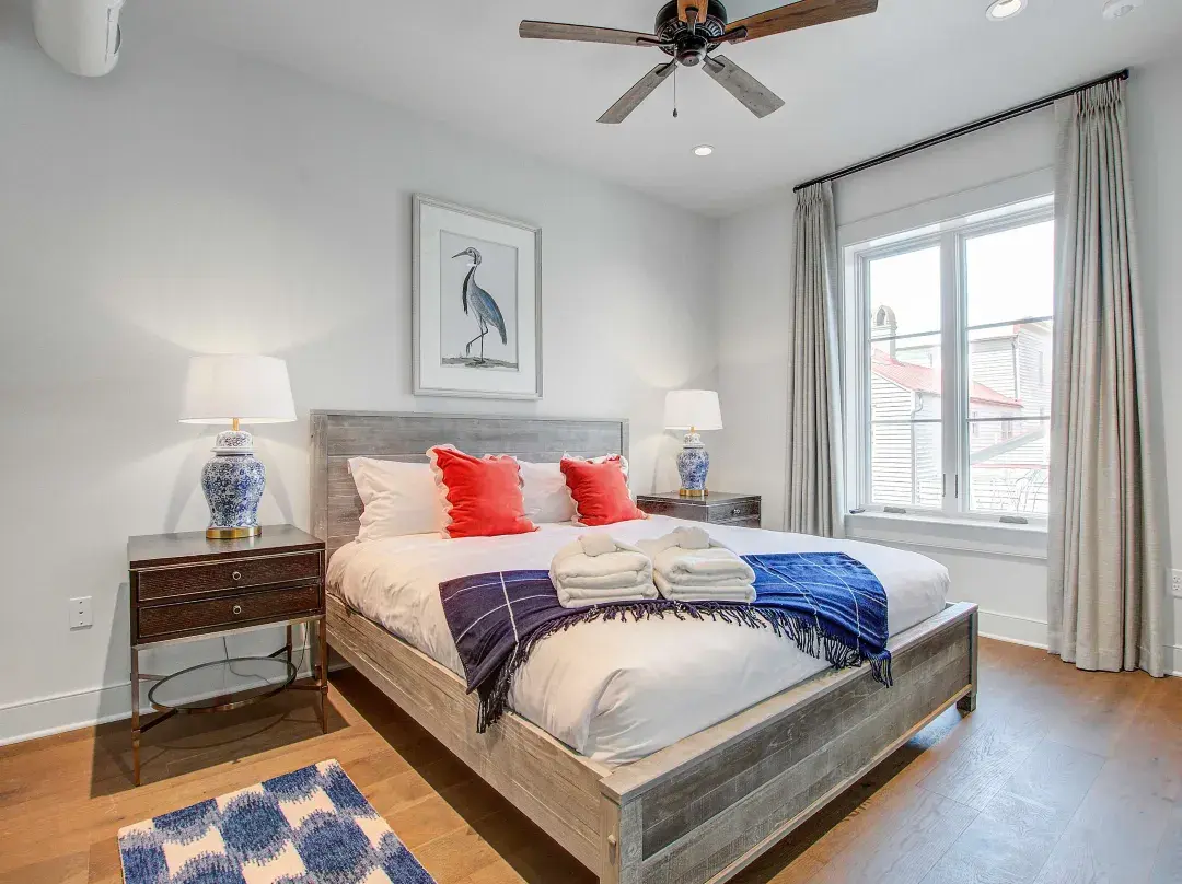 Stylish Retreat - High-speed Wifi, Modern Amenities - Charleston, SC