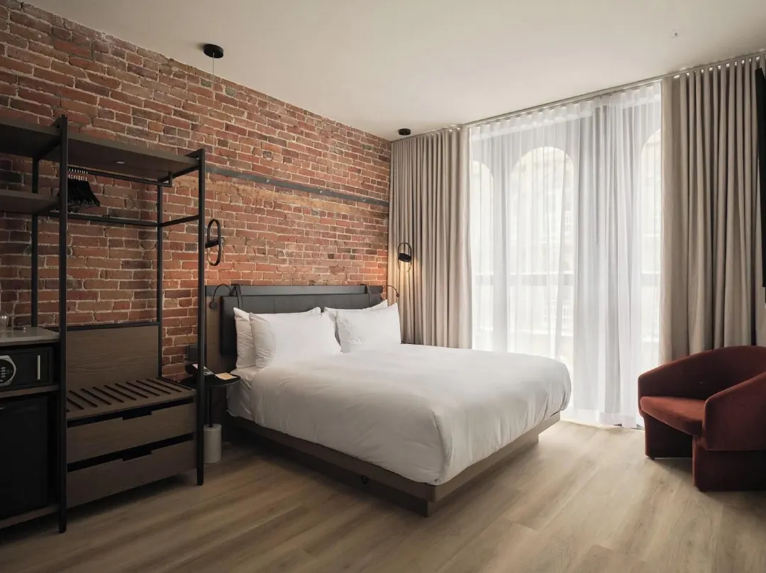 Le Petit Hotel Notre Dame - Montréal, QC