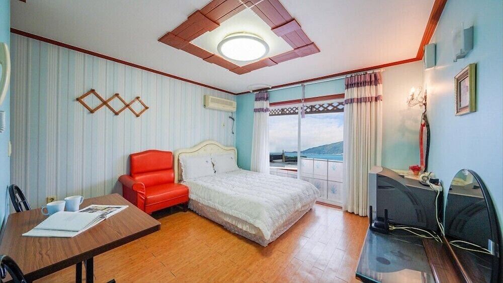 Mangyang Full House - Geoje