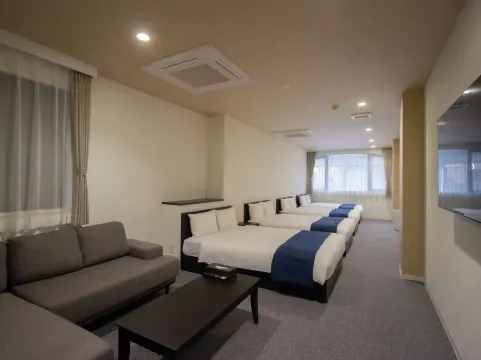 Neo Field Nakasu - Fukuoka