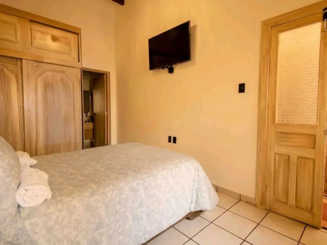 Habitación 3 Para 2 Personas, Cama Matrimonial - Morelia