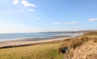 Shepherds Hut - the Hurdle, Rosemarket - Best Rates & Exclusive Deals ...
