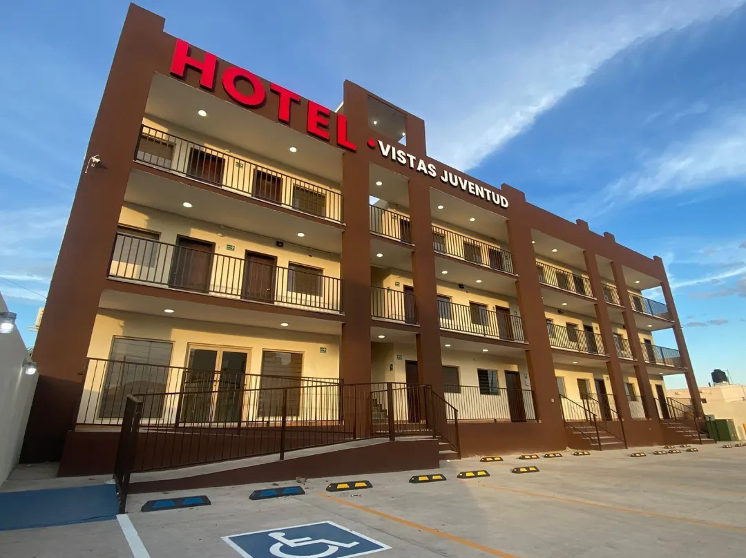 Hotel Vistas Juventud - Chihuahua