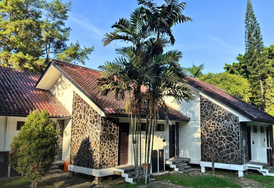 The Tavia Riverside, Megamendung - Latest Prices and Deals [2026 ...