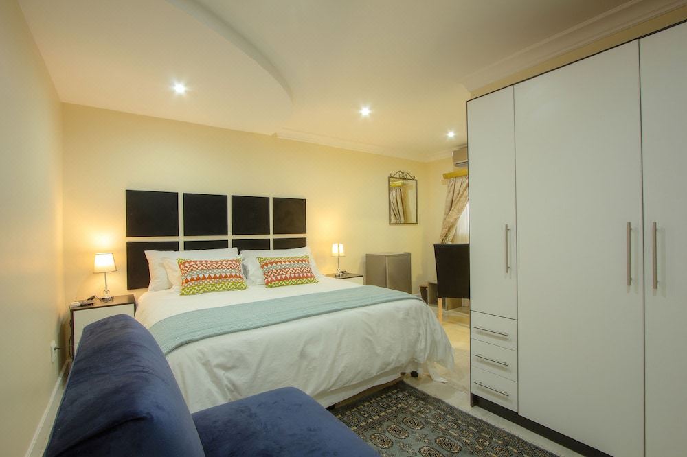 Royal Hills Lodge And Spa - Thohoyandou
