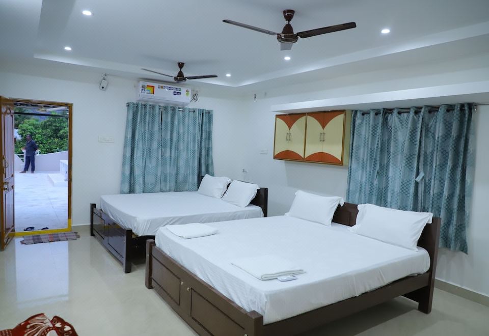 Nanda Mohan Homestay- Luxuries AC Apartment Close to Alipiri-Kapila ...