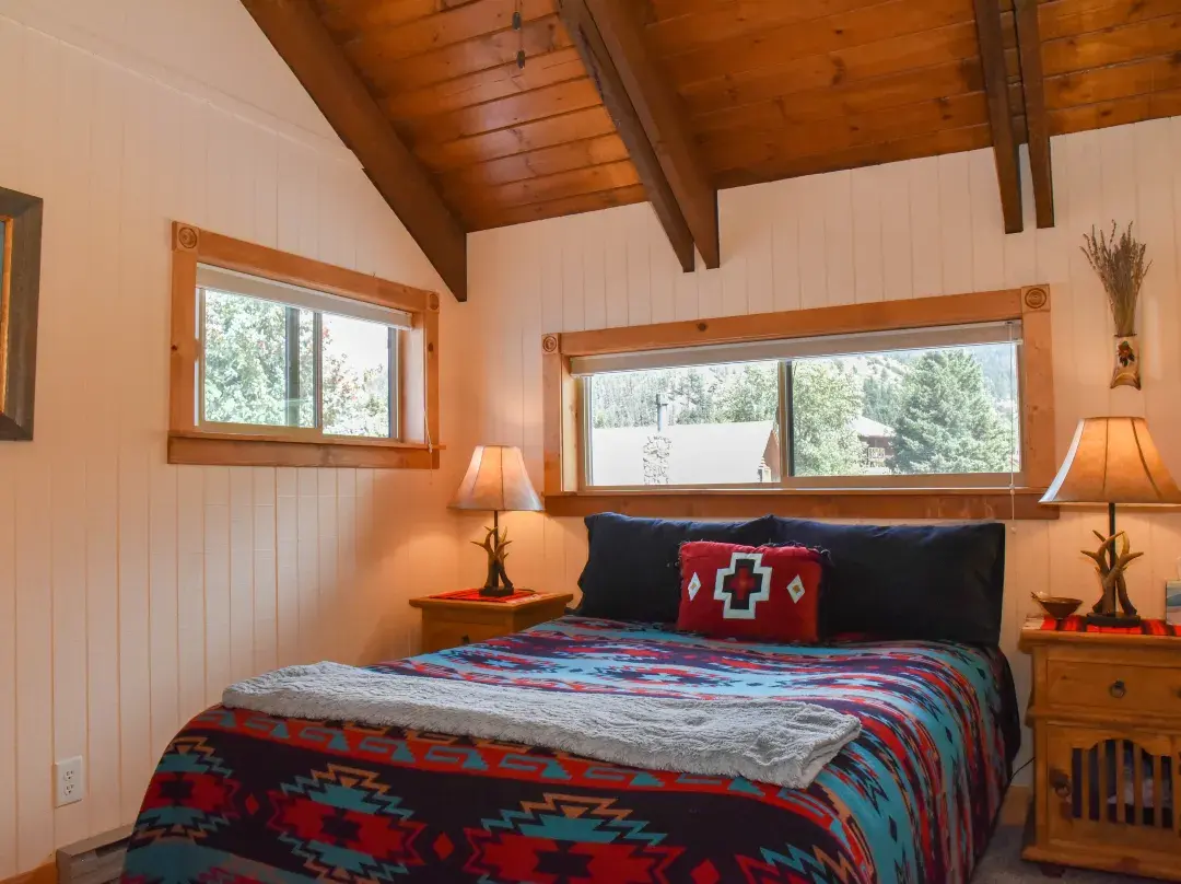 Riverfront Access And Cozy Charm - Tranquil Mountain Retreat - Red River, NM