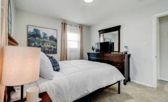 The Blue Horizon 3BR Retreat By Beach & Naval Base, Norfolk - Latest ...