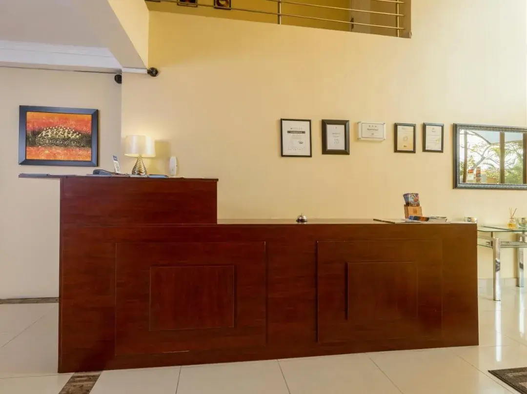 Ezulwini Guest House - Executive Double Room With Pool View, 2 Guests In Balito - Dolphin Coast
