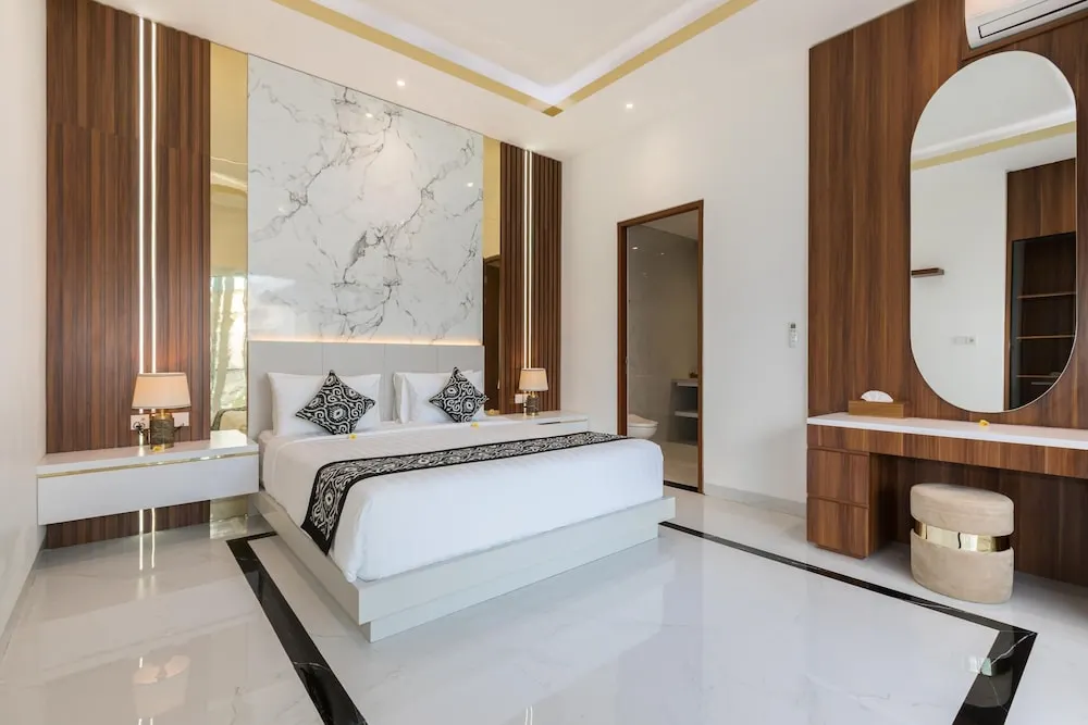 Villa Louis Legian By Nagisa Bali - Kuta
