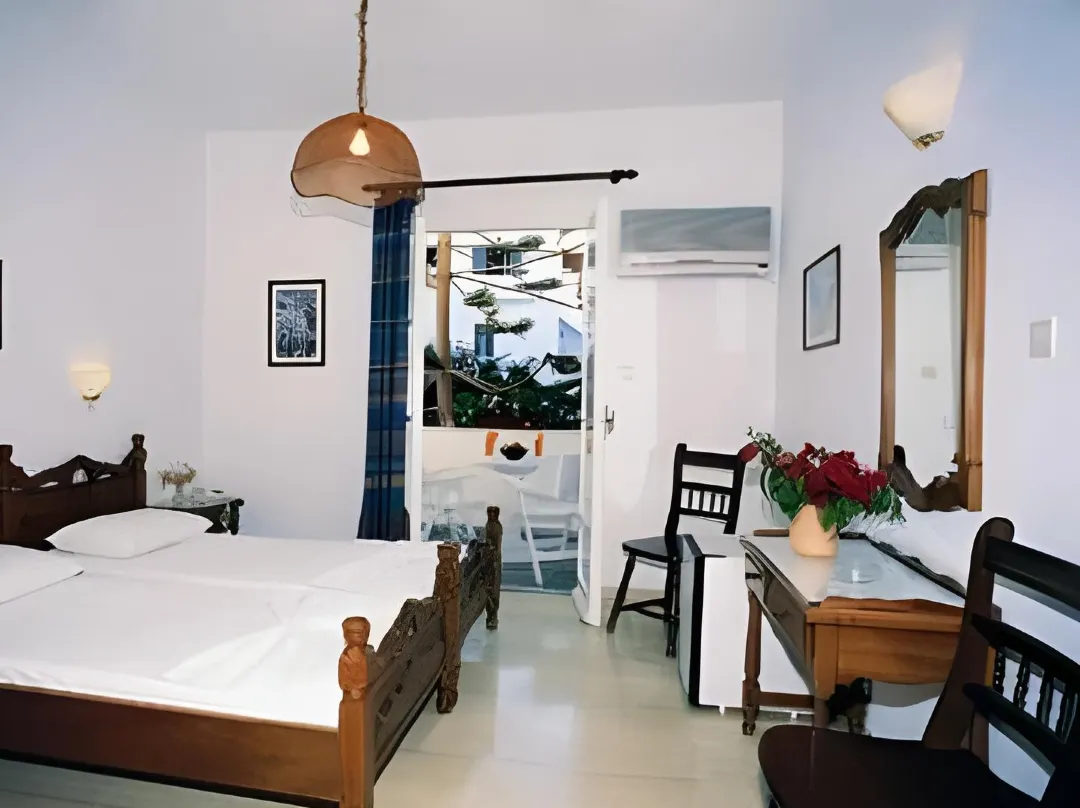 Atlantis Hotel - Paros