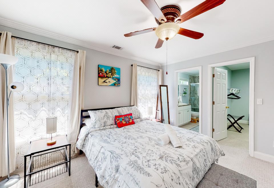 2025 Updated Prices, Deals & Reviews | Trip.com