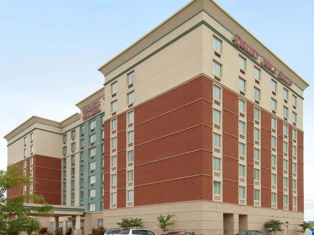 Drury Inn & Suites Indianapolis Northeast - Fishers, IN