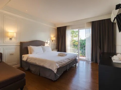 Bansuansomboon - Thong Pha Phum District