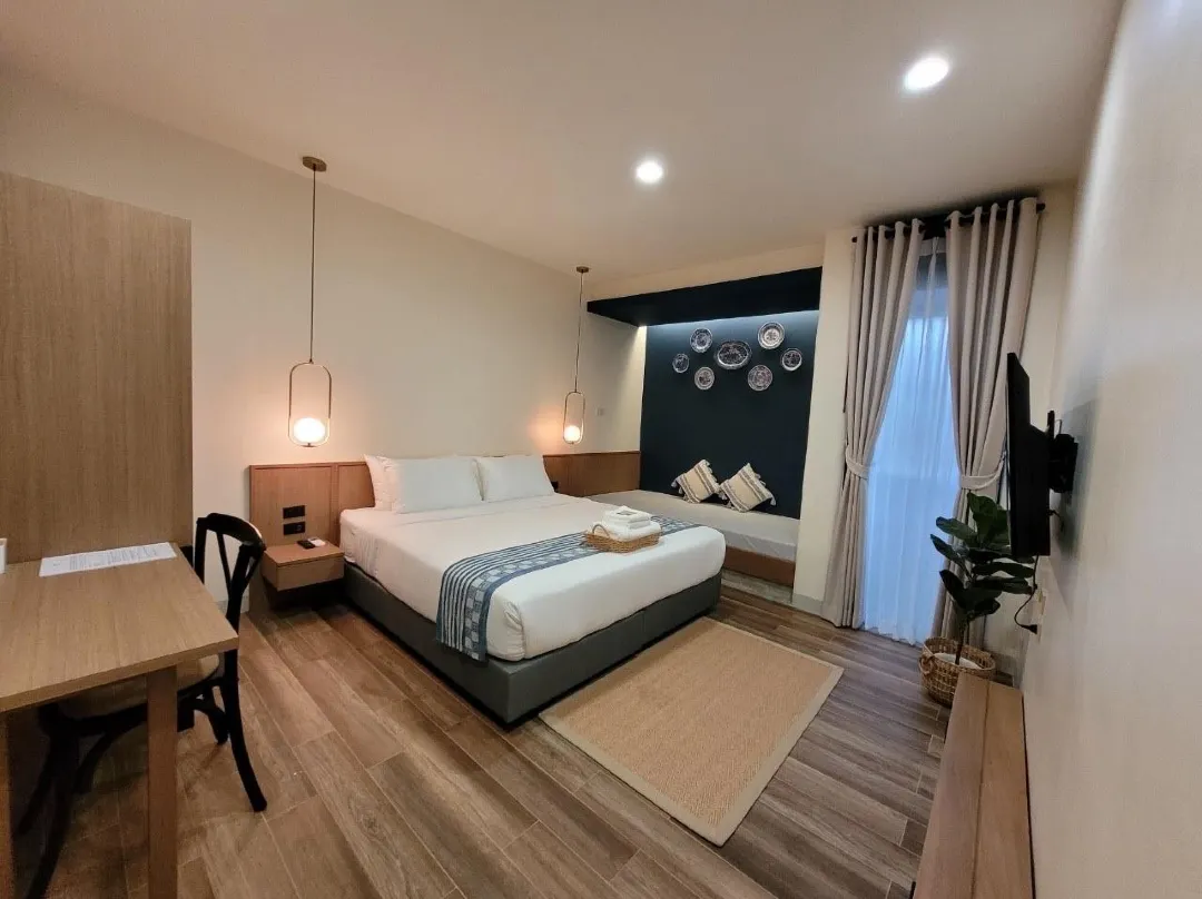 Eat Sleep Chann - Chanthaburi