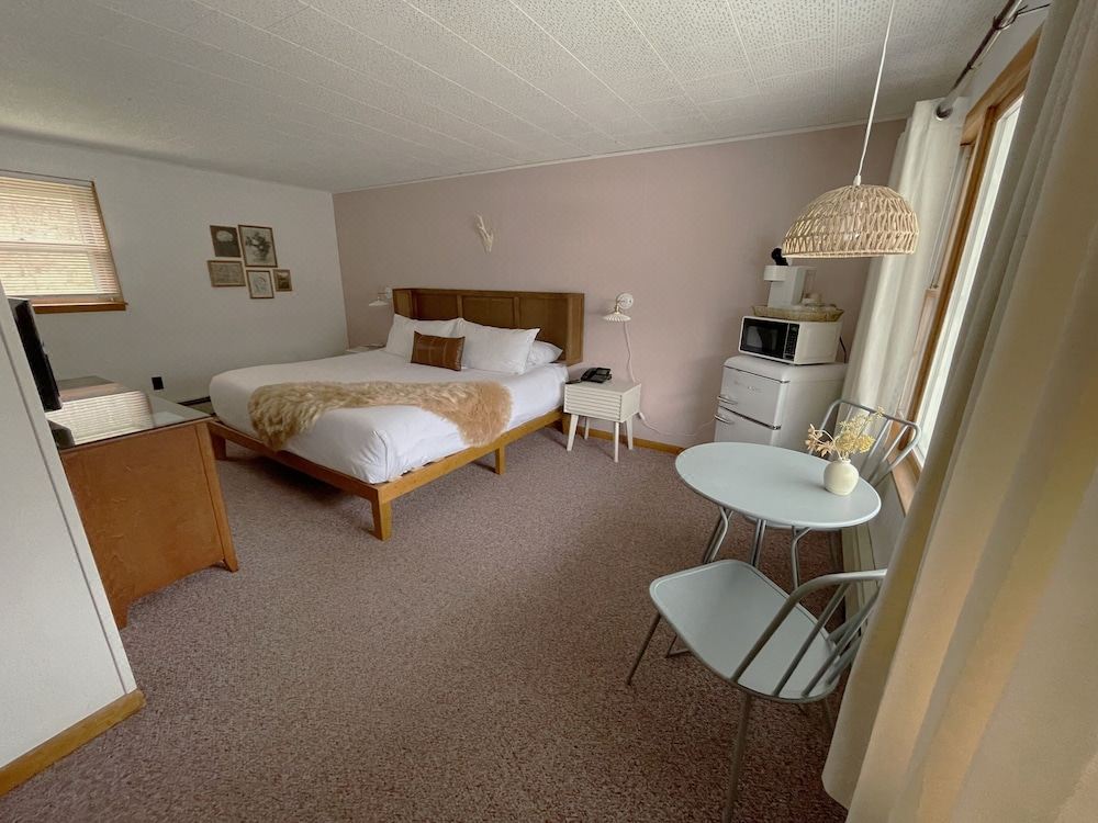 Berkshire Valley Inn - Pittsfield, MA