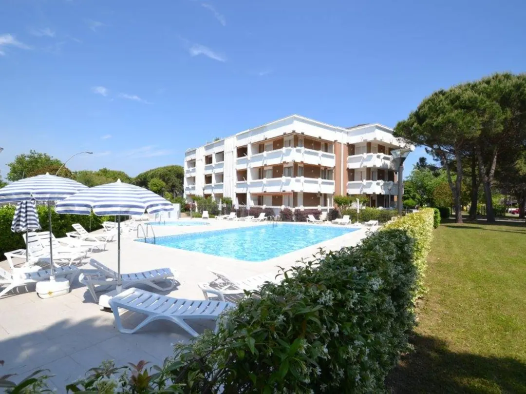 Goditi La Serenità Sulla Nostra Bellissima Terrazza - Beahost - Bibione Pineda