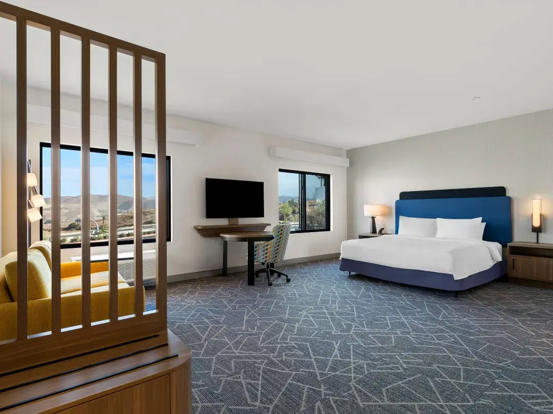 Hampton Inn & Suites By Hilton Corona - Corona, CA