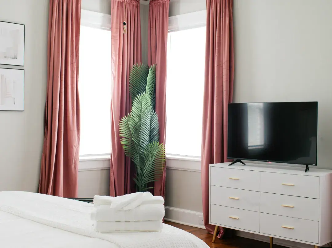 Charming Fenced Yard And Eclectic Decor - Cozy Urban Retreat - Montgomery, AL