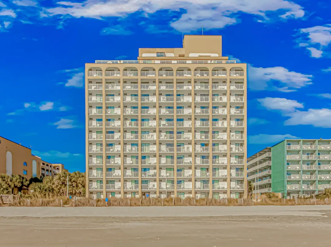 Balcony And Full Kitchen Amenities - Stunning Ocean View Getaway - Myrtle Beach